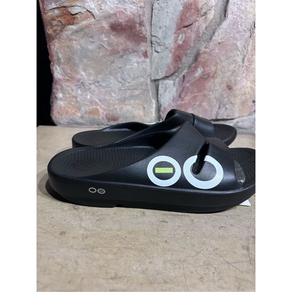 OOFOS | Shoes | Oofos Ooahh Sport Recovery Slides Black White Logo Sandals Unisex W Size 9 M Siz ...